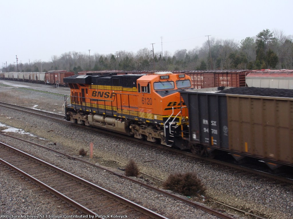 BNSF 6120